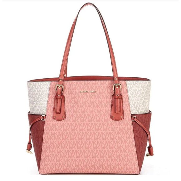 MICHAEL Michael Kors | Bags | Nwt Michael Kors Signature Logo Voyager ...